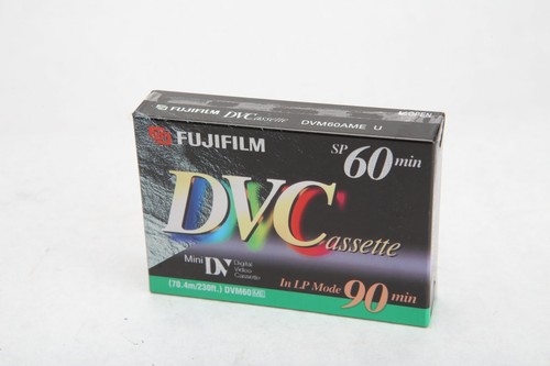 Üres audio és VHS kazetta : Fujifilm 60 dvc cassette Fujifilm 60 dvc ...